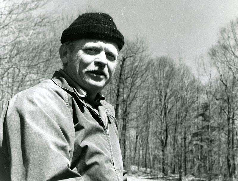 04_06_1975_Jacob_Jung_shown_as_he_completed_the_planting_of_4000_White ...